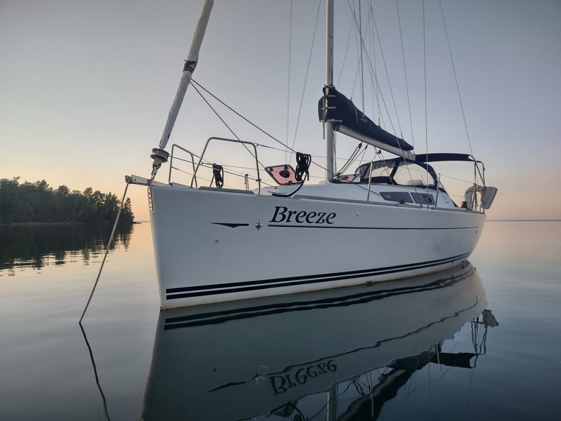 Breeze - 33' Jeanneau Sailboat | Superior Charters & Yacht Sales